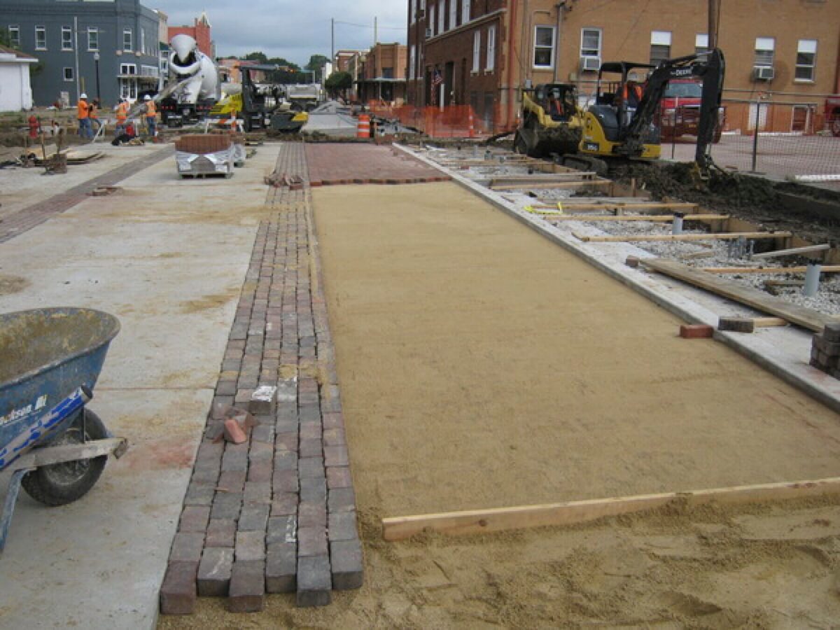 City of Ennis Downtown Master Plan Implementation Phase I - Gresham Smith