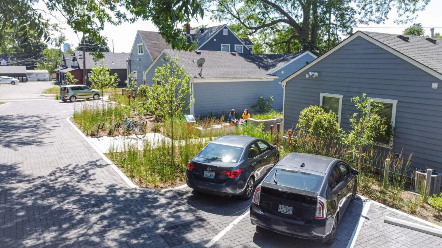 Rain Gardens at 900 Block - Gresham Smith