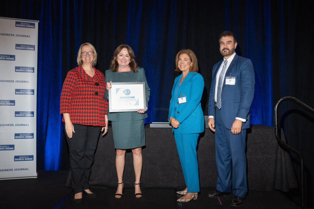 Kelly Knight Hodges Receives C-Suite Award from Nashville Business ...
